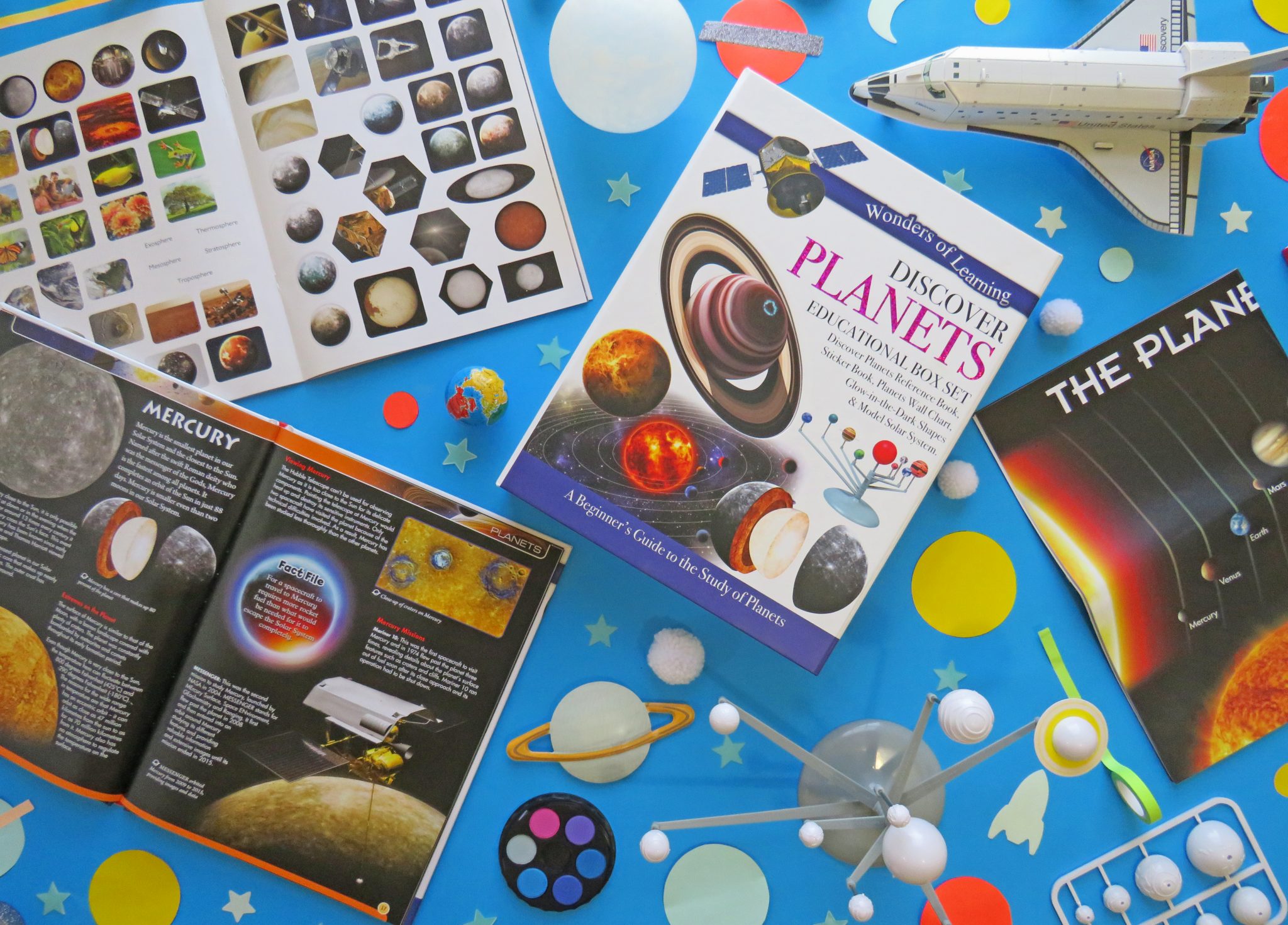 Wonders of Learning Box Set – Discover Planets – Headstart