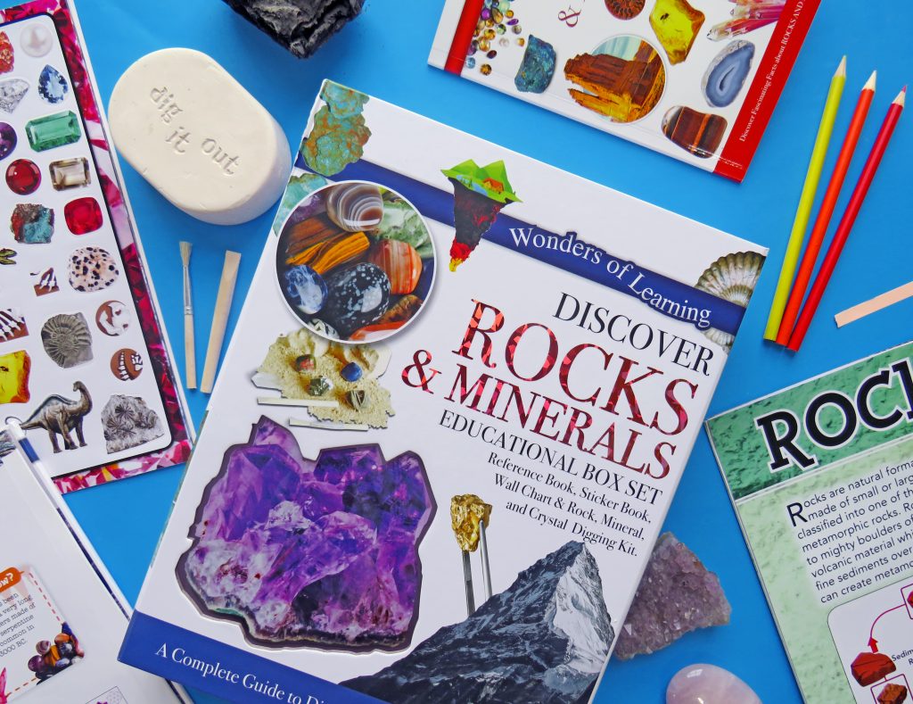Wonders of Learning Box Set – Discover Rocks & Minerals – Headstart